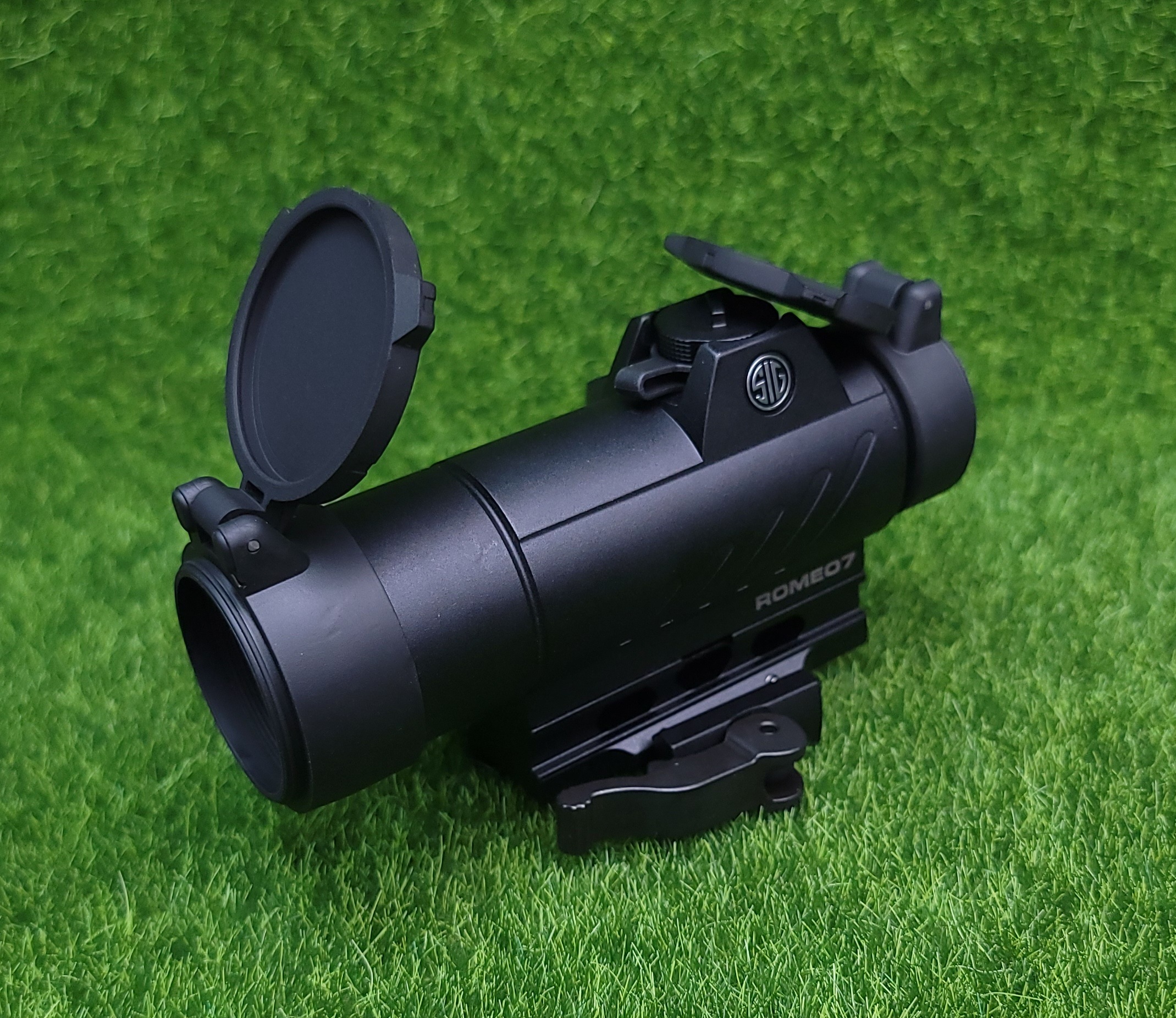 Sig Sauer Romeo 7 Red Dot Sight 1x30mm 2 MOA-Dot Reticle - SOR71001 ...